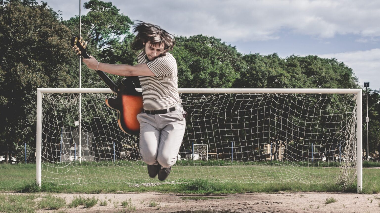 Novo Single de Lucas Hanke & O Cromatismo de Sensações, "Acumulador de ...